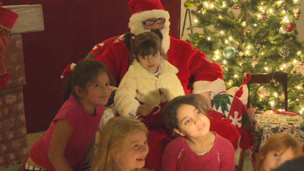Syrian children ask for violins and lions after 1st meeting with Santa ...